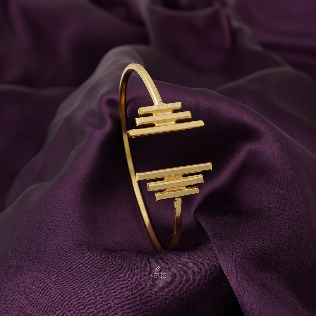 AS101136 - Gold Plated Triple Double Side Bar Adjustable Bangle – Zilmor